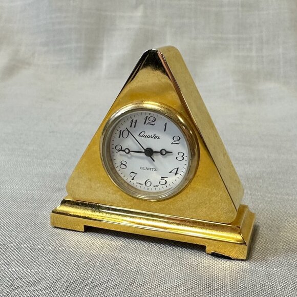 Quartex | Accents | Vintage Miniature Triangular Clock | Poshmark